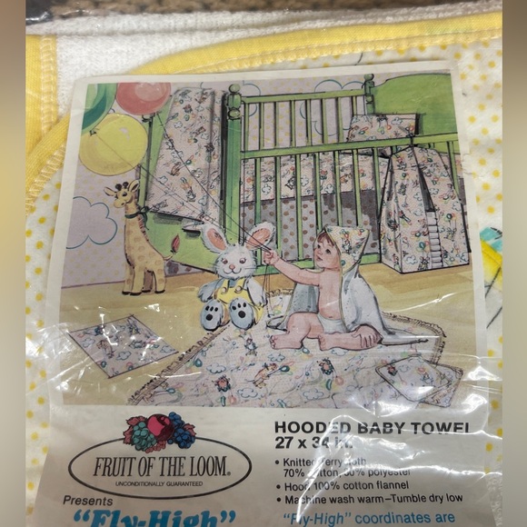 Fruit of the Loom | Bath | Vintage Fruit Of The Loom Fly High Hooded ...